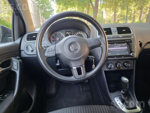 Melns Volkswagen Polo 2011 Rīga, ar dzinēja tilpumu 1.60 L un nobraukumu 234 tūkst. km par 6200 €, foto 9 vietnē AUTOMOTO.COM.LV