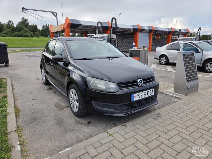 Melns Volkswagen Polo 2011 Jonava, ar dzinēja tilpumu 1.20 L un nobraukumu 193 tūkst. km par 3000 €, foto 1 vietnē AUTOMOTO.COM.LV