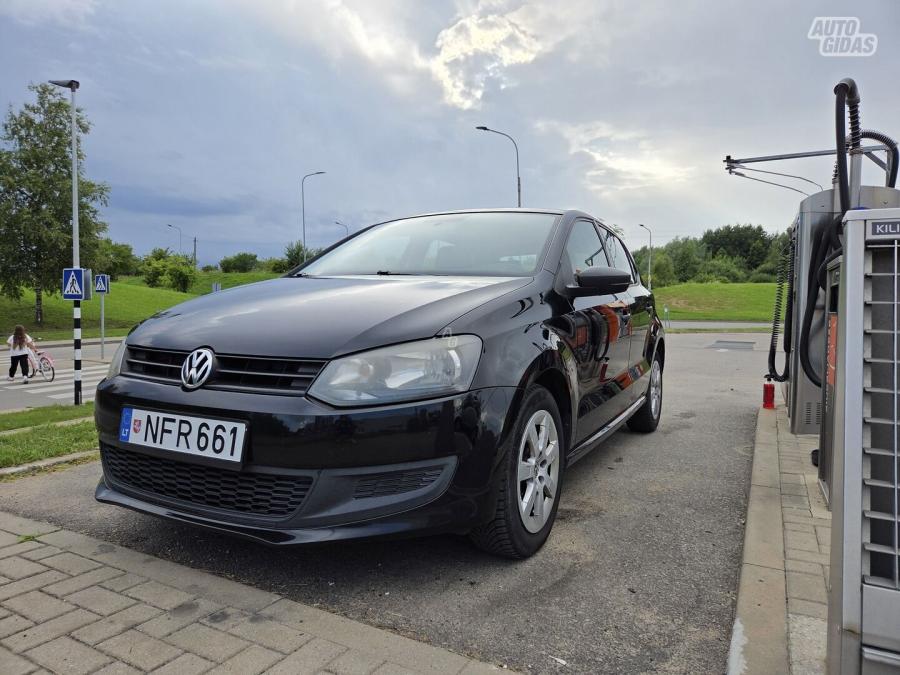 Melns Volkswagen Polo 2011 Jonava, ar dzinēja tilpumu 1.20 L un nobraukumu 193 tūkst. km par 3000 €, foto 3 vietnē AUTOMOTO.COM.LV