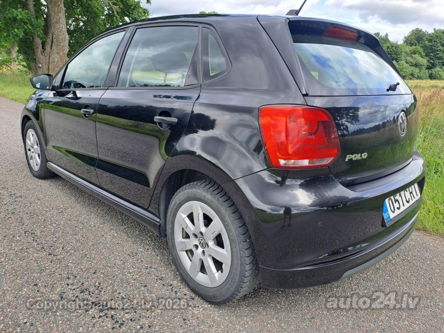 Black Volkswagen Polo 2011 in Paide, with an engine capacity of 1.20 L and mileage of 293 thousand km for 3890 €, photo 4 on AUTOMOTO.COM.LV