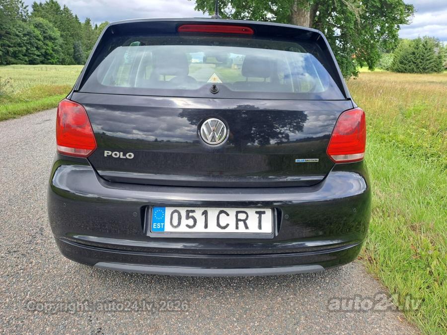 Black Volkswagen Polo 2011 in Paide, with an engine capacity of 1.20 L and mileage of 293 thousand km for 3890 €, photo 5 on AUTOMOTO.COM.LV