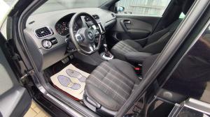 Melns Volkswagen Polo 2011 Ramučiai, ar dzinēja tilpumu 1.40 L un nobraukumu 171 tūkst. km par 5950 €, foto 17 vietnē AUTOMOTO.COM.LV