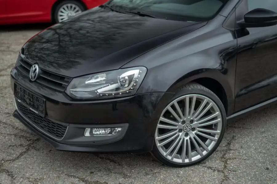 Melns Volkswagen Polo 2011 Liepāja, ar dzinēja tilpumu 1.60 L un nobraukumu 252 tūkst. km par 6250 €, foto 8 vietnē AUTOMOTO.COM.LV