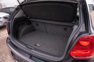 Melns Volkswagen Polo 2011 Liepāja, ar dzinēja tilpumu 1.60 L un nobraukumu 252 tūkst. km par 6250 €, foto 13 vietnē AUTOMOTO.COM.LV