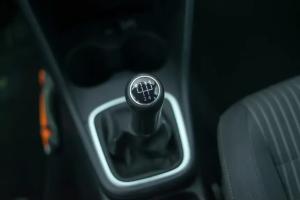 Melns Volkswagen Polo 2011 Liepāja, ar dzinēja tilpumu 1.60 L un nobraukumu 252 tūkst. km par 6250 €, foto 19 vietnē AUTOMOTO.COM.LV