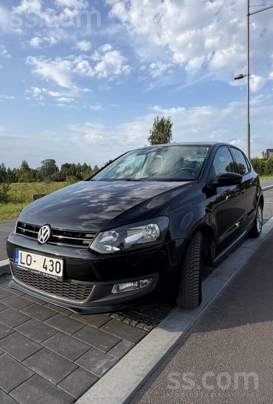 Black Volkswagen Polo 2011 in Riga, with an engine capacity of 1.20 L and mileage of 273 thousand km for 3300 €, photo 1 on AUTOMOTO.COM.LV