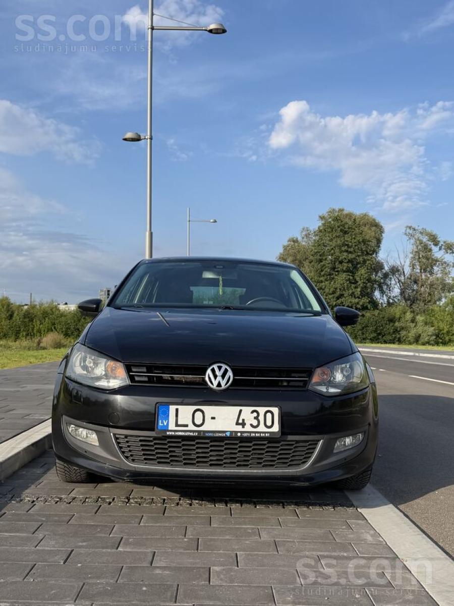 Black Volkswagen Polo 2011 in Riga, with an engine capacity of 1.20 L and mileage of 273 thousand km for 3300 €, photo 5 on AUTOMOTO.COM.LV