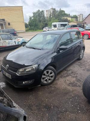 Melns Volkswagen Polo 2011 Kauņa, ar dzinēja tilpumu 1.20 L un nobraukumu 310 tūkst. km par 1200 €, foto  vietnē AUTOMOTO.COM.LV