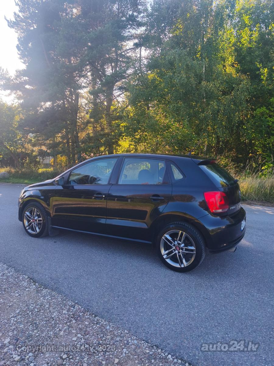 Black Volkswagen Polo 2011 in Tallinn, with an engine capacity of 1.60 L and mileage of 367 thousand km for 3600 €, photo 4 on AUTOMOTO.COM.LV