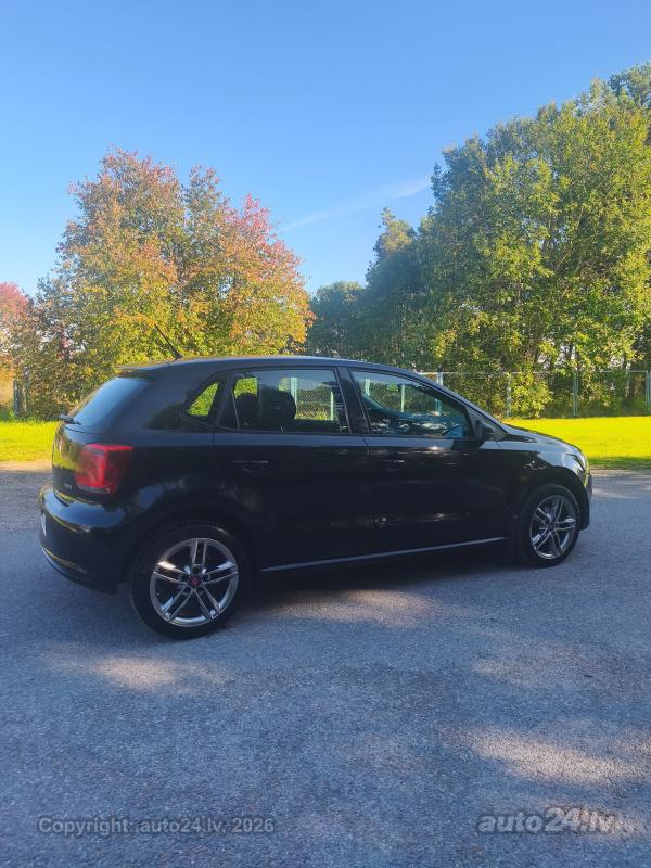 Black Volkswagen Polo 2011 in Tallinn, with an engine capacity of 1.60 L and mileage of 367 thousand km for 3600 €, photo 6 on AUTOMOTO.COM.LV