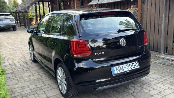 Volkswagen Polo 2011 Rīga vietnē Melns Volkswagen Polo 2011 Rīga, ar dzinēja tilpumu 1.20 L un nobraukumu 260 tūkst. km par 3500 €, foto 6 vietnē AUTOMOTO.COM.LV