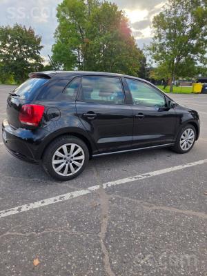 Melns Volkswagen Polo 2012 Rīga, ar dzinēja tilpumu 1.60 L un nobraukumu 374 tūkst. km par 3500 €, foto 4 vietnē AUTOMOTO.COM.LV