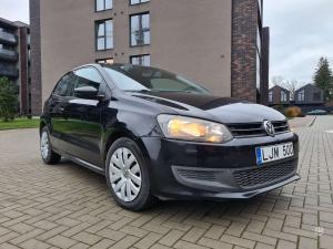 Melns Volkswagen Polo 2012 Kauņa, ar dzinēja tilpumu 1.20 L un nobraukumu 168 tūkst. km par 3900 €, foto 2 vietnē AUTOMOTO.COM.LV