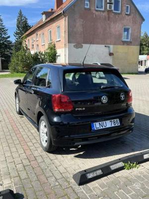 Melns Volkswagen Polo 2012 Klaipėda, ar dzinēja tilpumu 1.20 L un nobraukumu 182 tūkst. km par 3450 €, foto 3 vietnē AUTOMOTO.COM.LV