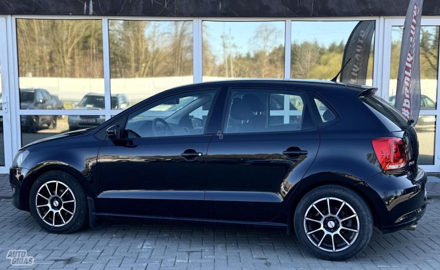 Black Volkswagen Polo 2012 in Radviliskis, with an engine capacity of 1.60 L and mileage of 274 thousand km for 4650 €, photo 9 on AUTOMOTO.COM.LV