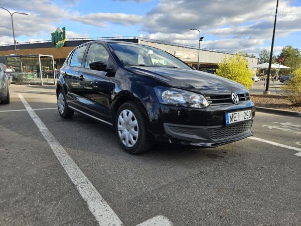 Melns Volkswagen Polo 2012 Viļņa, ar dzinēja tilpumu 1.20 L un nobraukumu 203 tūkst. km par 2500 €, foto 1 vietnē AUTOMOTO.COM.LV