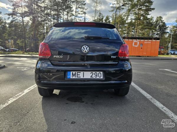 Melns Volkswagen Polo 2012 Viļņa, ar dzinēja tilpumu 1.20 L un nobraukumu 203 tūkst. km par 2500 €, foto 5 vietnē AUTOMOTO.COM.LV