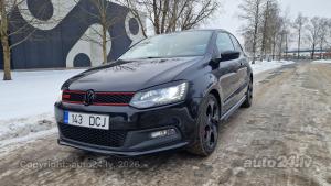 Black Volkswagen Polo 2012 in Parnu, with an engine capacity of 1.40 L and mileage of 185 thousand km for 8500 €, photo 3 on AUTOMOTO.COM.LV