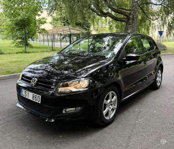 Black Volkswagen Polo 2012 in Prienai, with an engine capacity of 1.20 L and mileage of 190 thousand km for 3900 €, photo 2 on AUTOMOTO.COM.LV