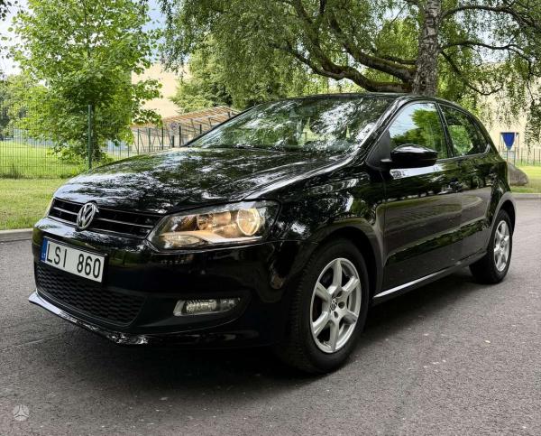 Black Volkswagen Polo 2012 in Prienai, with an engine capacity of 1.20 L and mileage of 190 thousand km for 3900 €, photo 3 on AUTOMOTO.COM.LV