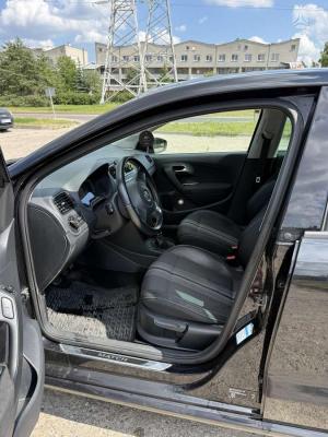 Melns Volkswagen Polo 2012 Viļņa, ar dzinēja tilpumu 1.20 L un nobraukumu 213 tūkst. km par 4000 €, foto 11 vietnē AUTOMOTO.COM.LV