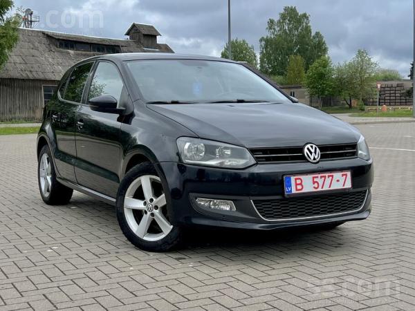 Melns Volkswagen Polo 2012 Cēsis, ar dzinēja tilpumu 1.60 L un nobraukumu 243 tūkst. km par 2900 €, foto 3 vietnē AUTOMOTO.COM.LV