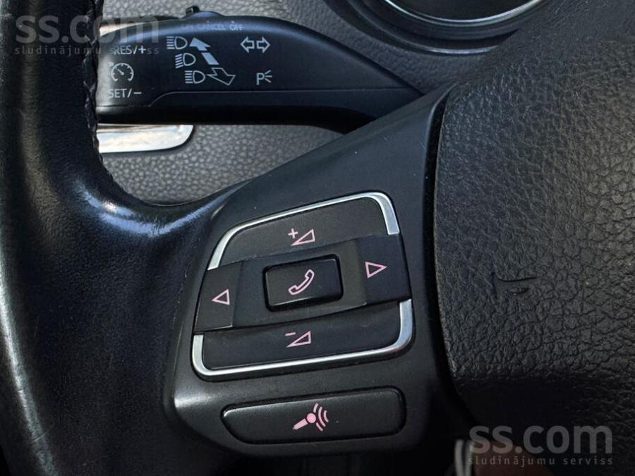 Black Volkswagen Polo 2012 in Cesis, with an engine capacity of 1.20 L and mileage of 125 thousand km for 5300 €, photo 15 on AUTOMOTO.COM.LV