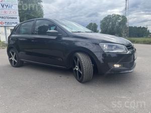 Black Volkswagen Polo 2012 in Riga, with an engine capacity of 1.60 L and mileage of 379 thousand km for 3450 €, photo 8 on AUTOMOTO.COM.LV