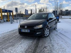 Black Volkswagen Polo 2013 in Panevezys, with an engine capacity of 1.60 L and mileage of 86 thousand km for 5590 €, photo 6 on AUTOMOTO.COM.LV
