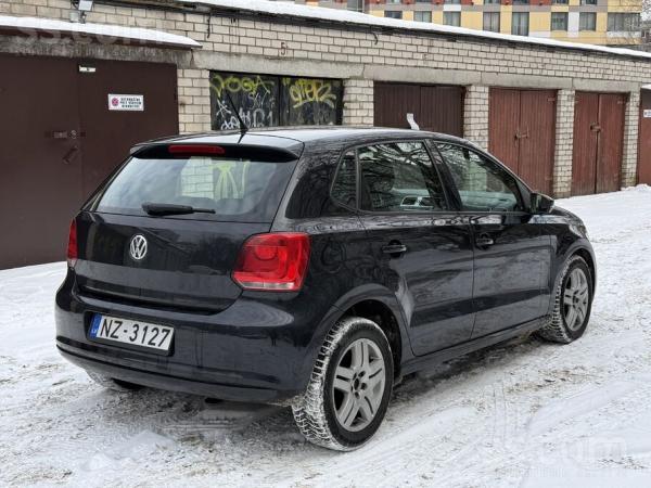 Melns Volkswagen Polo 2013 Rīga, ar dzinēja tilpumu 1.20 L un nobraukumu 309 tūkst. km par 2590 €, foto 4 vietnē AUTOMOTO.COM.LV