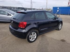 Black Volkswagen Polo 2013 in Kaunas, with an engine capacity of 1.60 L and mileage of 289 thousand km for 4999 €, photo 9 on AUTOMOTO.COM.LV