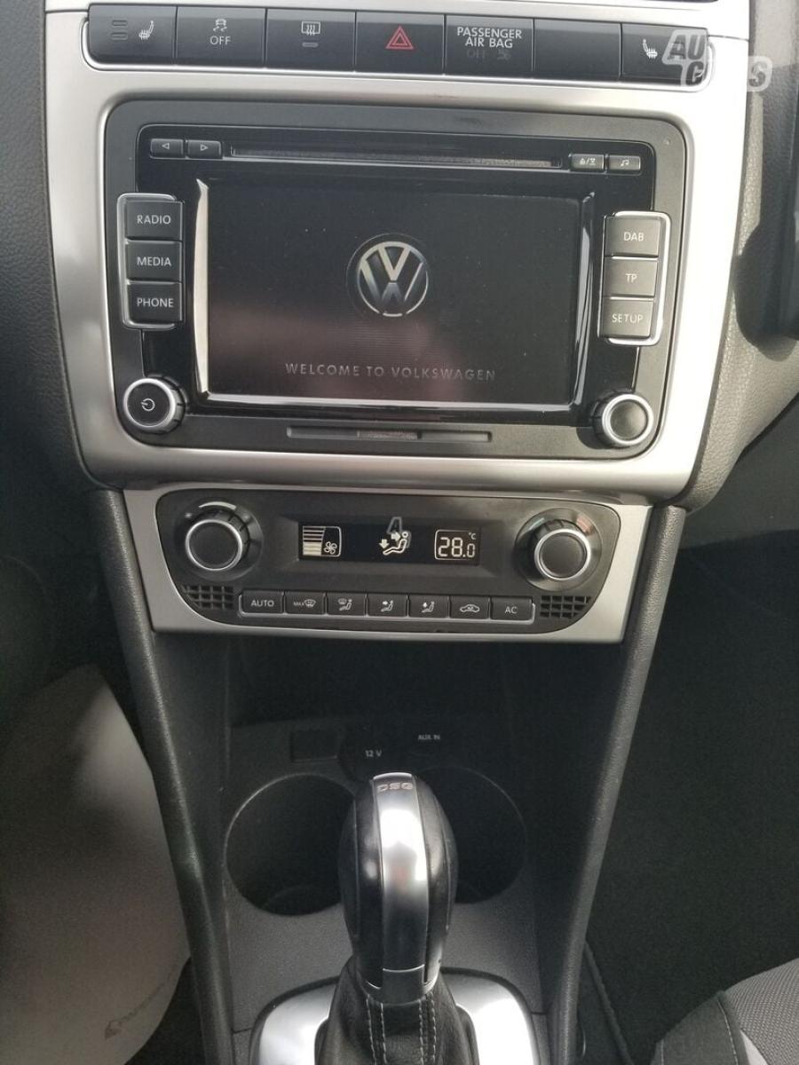 Black Volkswagen Polo 2013 in Kaunas, with an engine capacity of 1.60 L and mileage of 289 thousand km for 4999 €, photo 17 on AUTOMOTO.COM.LV