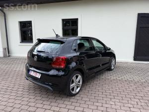 Black Volkswagen Polo 2013 in Gulbene, with an engine capacity of 1.60 L and mileage of 264 thousand km for 7000 €, photo 8 on AUTOMOTO.COM.LV