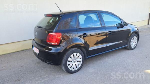 Melns Volkswagen Polo 2013 Ogre, ar dzinēja tilpumu 1.20 L un nobraukumu 165 tūkst. km par 4750 €, foto 4 vietnē AUTOMOTO.COM.LV