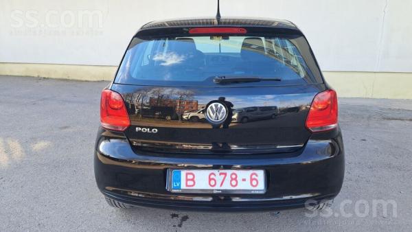 Melns Volkswagen Polo 2013 Ogre, ar dzinēja tilpumu 1.20 L un nobraukumu 165 tūkst. km par 4750 €, foto 7 vietnē AUTOMOTO.COM.LV