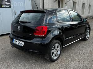 Melns Volkswagen Polo 2013 Daugavpils, ar dzinēja tilpumu 1.20 L un nobraukumu 121 tūkst. km par 5500 €, foto 4 vietnē AUTOMOTO.COM.LV