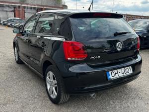 Melns Volkswagen Polo 2013 Daugavpils, ar dzinēja tilpumu 1.20 L un nobraukumu 121 tūkst. km par 5500 €, foto 5 vietnē AUTOMOTO.COM.LV