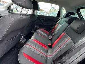 Melns Volkswagen Polo 2013 Daugavpils, ar dzinēja tilpumu 1.20 L un nobraukumu 121 tūkst. km par 5500 €, foto 17 vietnē AUTOMOTO.COM.LV