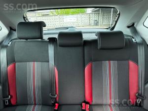 Melns Volkswagen Polo 2013 Daugavpils, ar dzinēja tilpumu 1.20 L un nobraukumu 121 tūkst. km par 5500 €, foto 19 vietnē AUTOMOTO.COM.LV