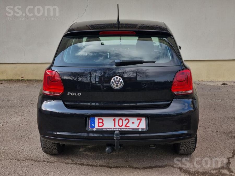 Melns Volkswagen Polo 2013 Ogre, ar dzinēja tilpumu 1.20 L un nobraukumu 170 tūkst. km par 4950 €, foto 8 vietnē AUTOMOTO.COM.LV