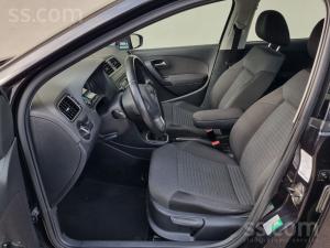 Melns Volkswagen Polo 2013 Ogre, ar dzinēja tilpumu 1.20 L un nobraukumu 170 tūkst. km par 4950 €, foto 11 vietnē AUTOMOTO.COM.LV