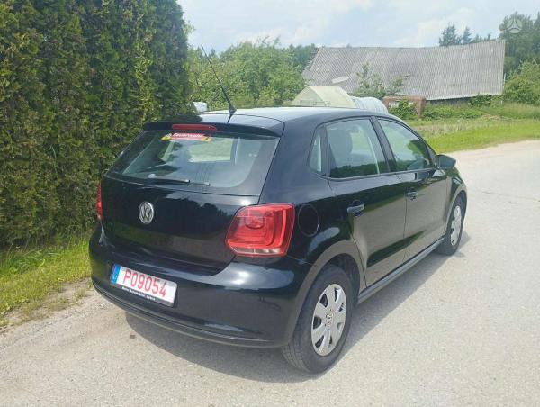Melns Volkswagen Polo 2013 Utena, ar dzinēja tilpumu 1.20 L un nobraukumu 178 tūkst. km par 4399 €, foto 5 vietnē AUTOMOTO.COM.LV
