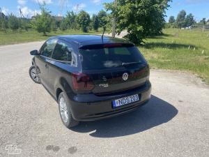 Black Volkswagen Polo 2013 in Klaipeda, with an engine capacity of 1.20 L and mileage of 222 thousand km for 3999 €, photo 7 on AUTOMOTO.COM.LV