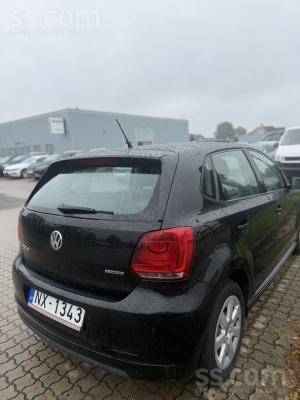Melns Volkswagen Polo 2013 Rīga, ar dzinēja tilpumu 1.20 L un nobraukumu 268 tūkst. km par 4490 €, foto 4 vietnē AUTOMOTO.COM.LV