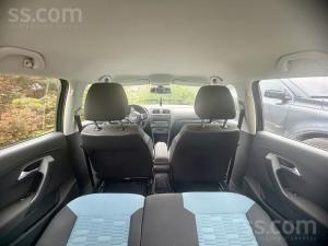 Melns Volkswagen Polo 2013 Rīga, ar dzinēja tilpumu 1.20 L un nobraukumu 268 tūkst. km par 4490 €, foto 6 vietnē AUTOMOTO.COM.LV