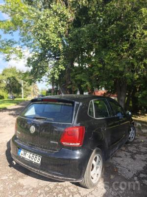 Black Volkswagen Polo 2013 in Riga, with an engine capacity of 1.40 L and mileage of 265 thousand km for 2500 €, photo 10 on AUTOMOTO.COM.LV