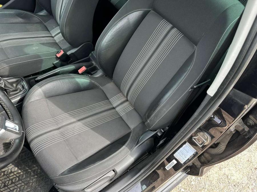 Melns Volkswagen Polo 2013 Jurbarkas, ar dzinēja tilpumu 1.20 L un nobraukumu 185 tūkst. km par 2299 €, foto 14 vietnē AUTOMOTO.COM.LV