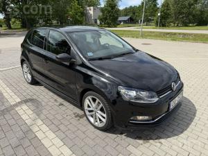 Black Volkswagen Polo 2014 in Jelgava, with an engine capacity of 1.40 L and mileage of 213 thousand km for 2250 €, photo 5 on AUTOMOTO.COM.LV