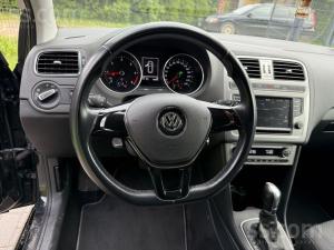 Black Volkswagen Polo 2014 in Jelgava, with an engine capacity of 1.40 L and mileage of 213 thousand km for 2250 €, photo 20 on AUTOMOTO.COM.LV