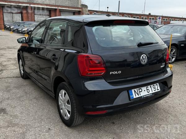 Melns Volkswagen Polo 2014 Daugavpils, ar dzinēja tilpumu 1.40 L un nobraukumu 0 tūkst. km par 4000 €, foto 4 vietnē AUTOMOTO.COM.LV